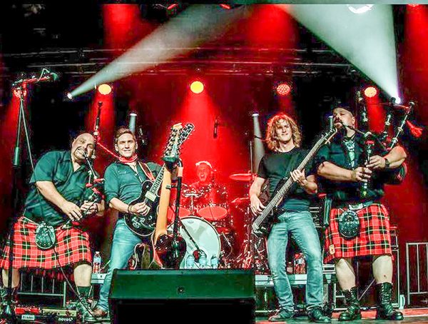 Mudmen - Celtic Life International