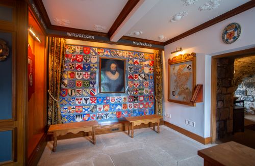 Menstrie Castle, William Alexander and the Nova Scotia Connection ...