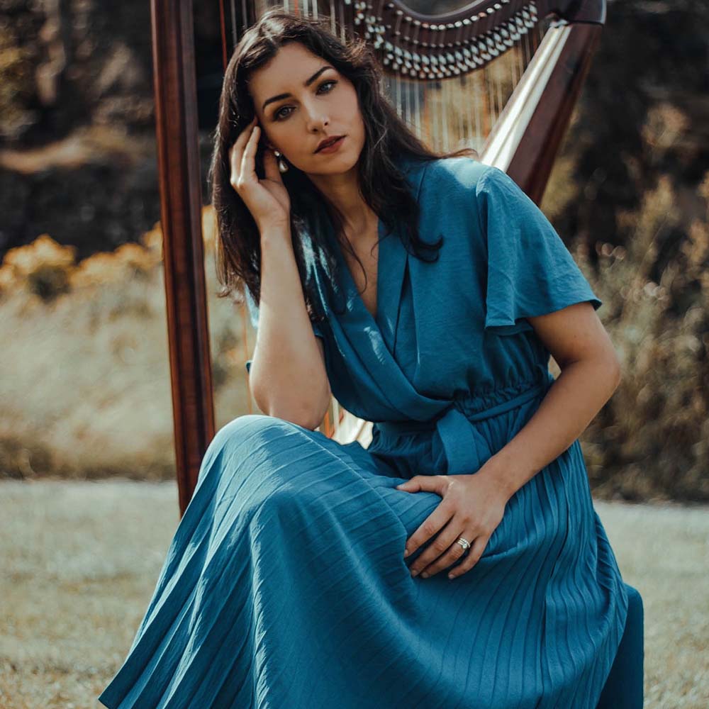 Chloe Matharu - Celtic Life International